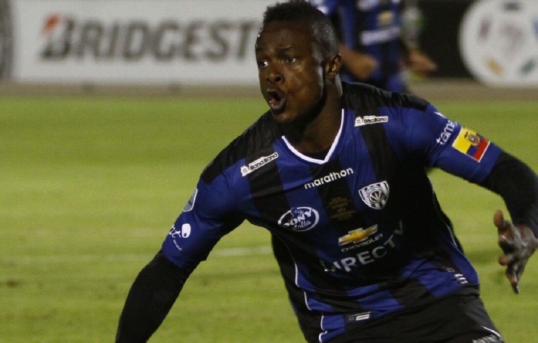 José Ángulo, nuevo jugador del Granada - SPORTYOU